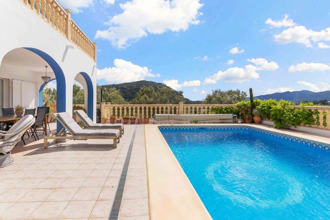 Jalon Valley Villa In Xalo, Valencian Community, Spain For Sale (16403401)