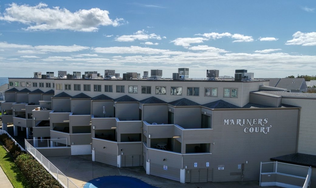 Contemporary Unit At Mariners Court In Rehoboth Beach, Delaware, United ...