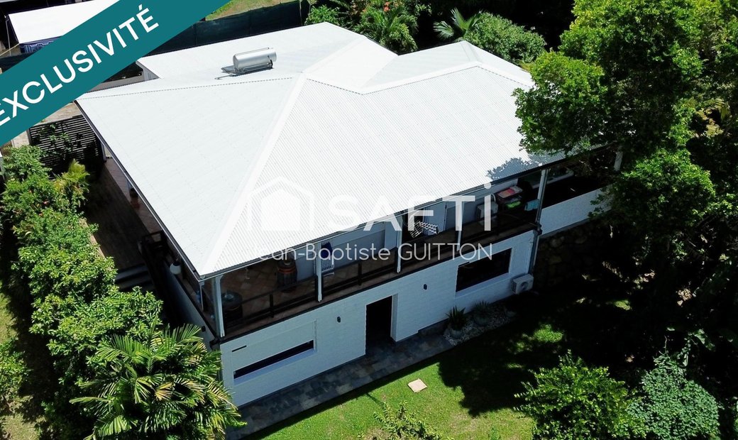 Superbe Villa De Type T5 Sur Les Hauteurs De Rivière In Riviere Salee ...
