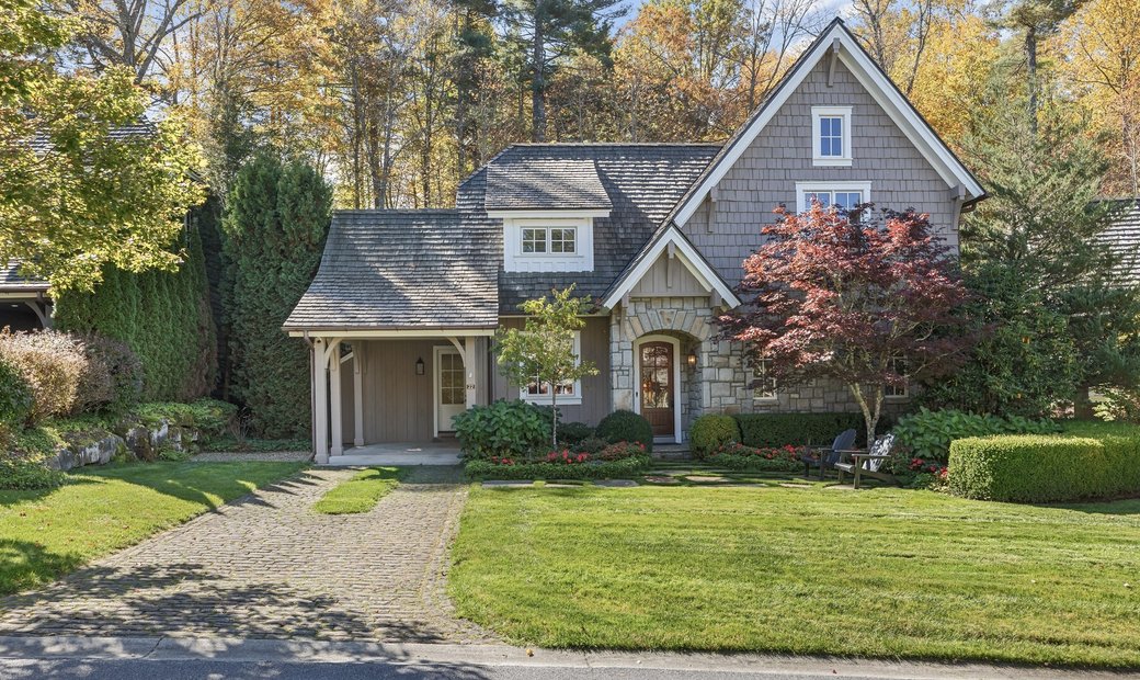22 Old Edwards Circle Highlands In Highlands, North Carolina, United ...