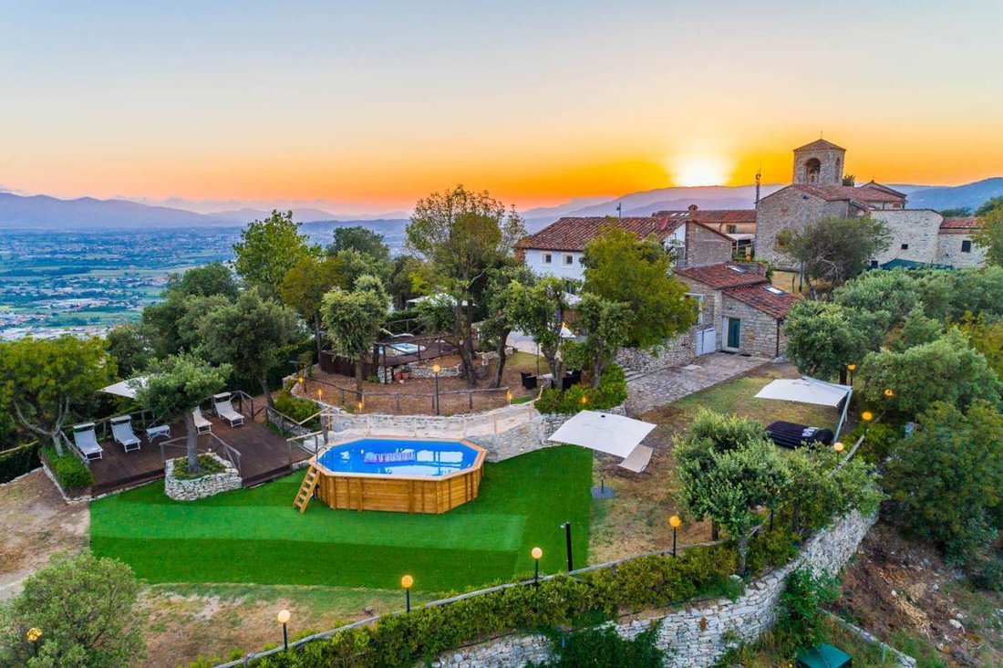 Semi Detached Large Part On Sale In Monsummano Terme, Tuscany, Italy ...