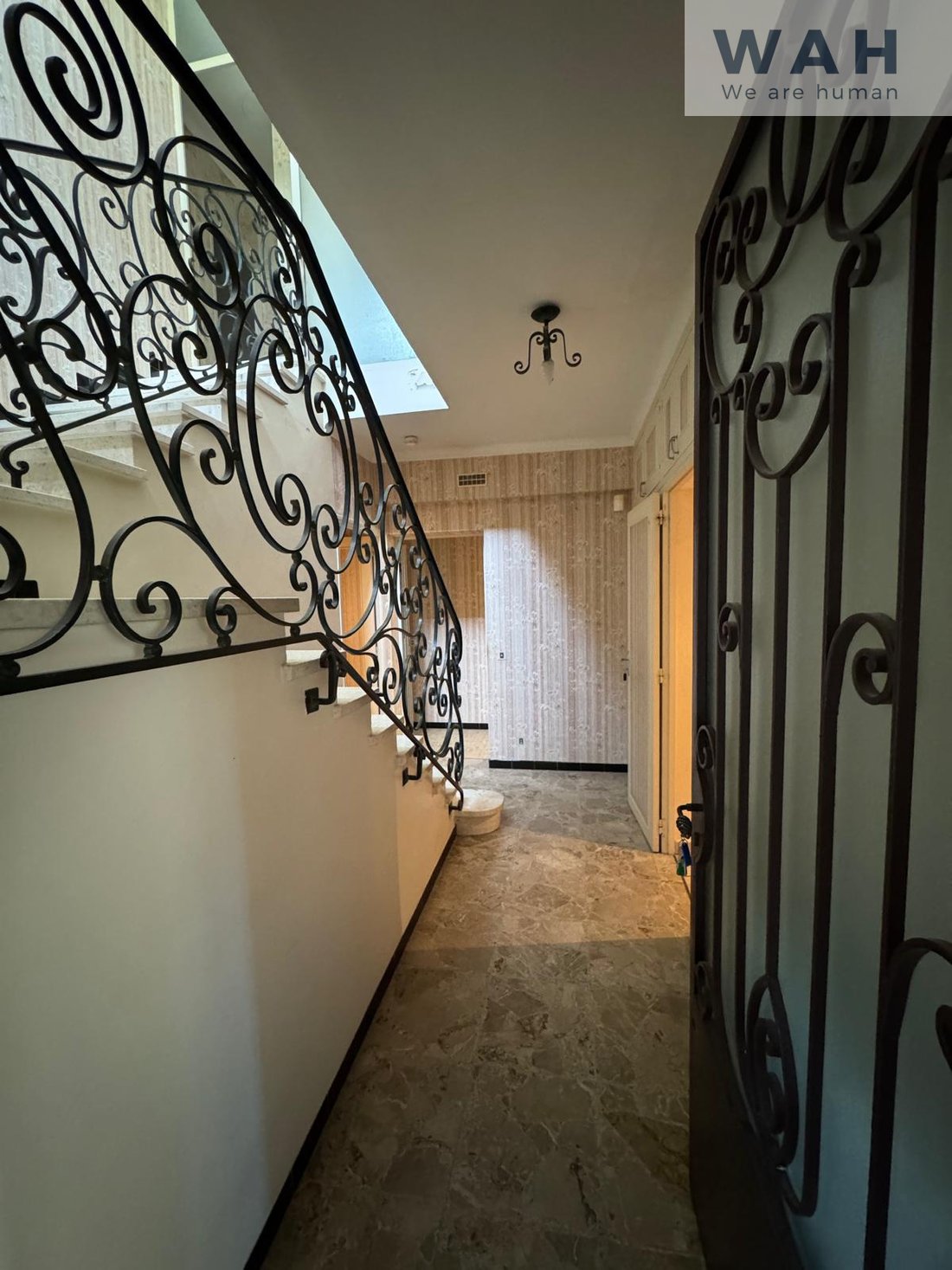 Maison à Vendre En R+1 De 8 Pièces Dans Saint Gély Du Fesc, Occitanie ...