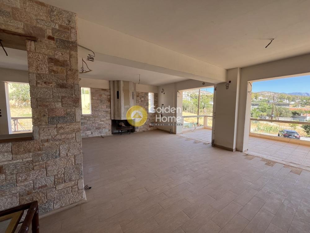 A Vendre Immeuble Résidentiel De 850m² Kamatero Dans Kamatero, Attique ...
