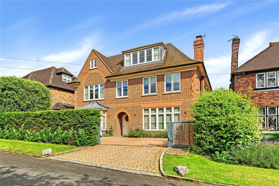 Drax Avenue, Wimbledon, London In London, England, United Kingdom For ...