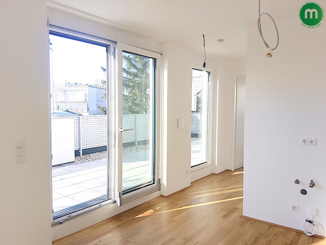 Herrlich Hell Und Mit 49 M² Freifläche 3 Zimmer In Wien, Wien ...