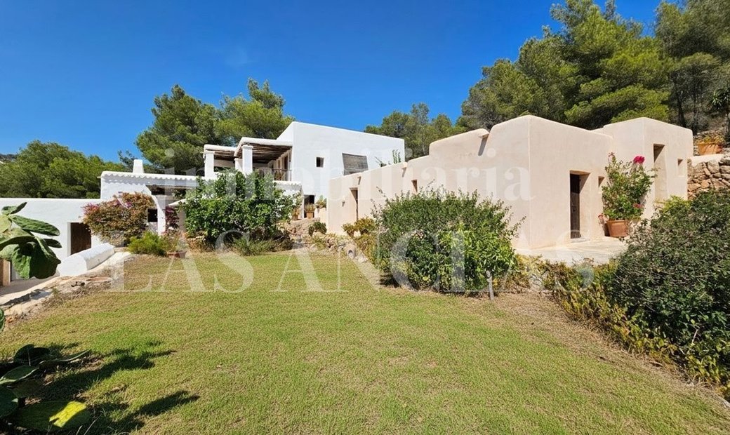 Jesus Finca / Farm House In Jesus, Santa Eularia Des Riu, Balearic ...