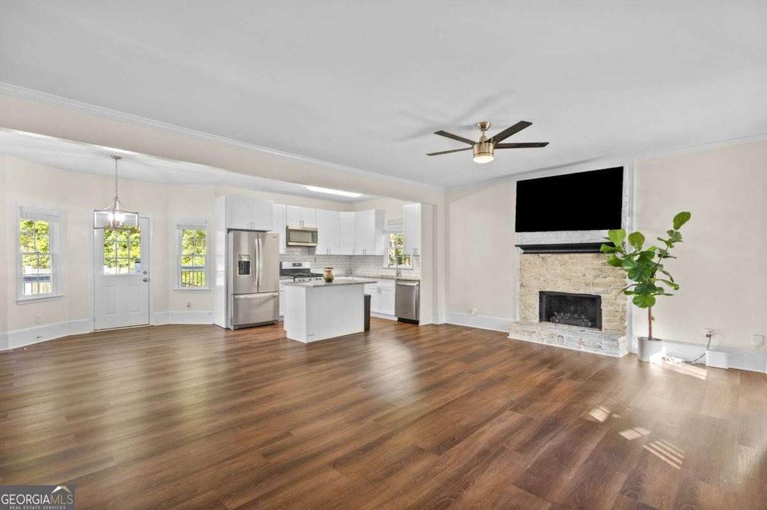 Wohnhaus In Dallas In Dallas, Georgia, Vereinigte Staaten Zu Verkaufen ...