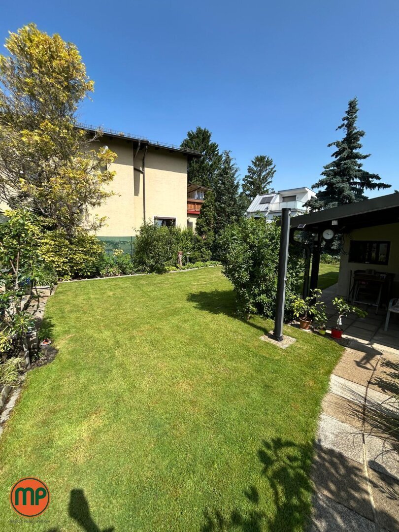Ein Zuhause Am Wasser : Haus Mit Garten Und Dans Vienne, Vienne ...