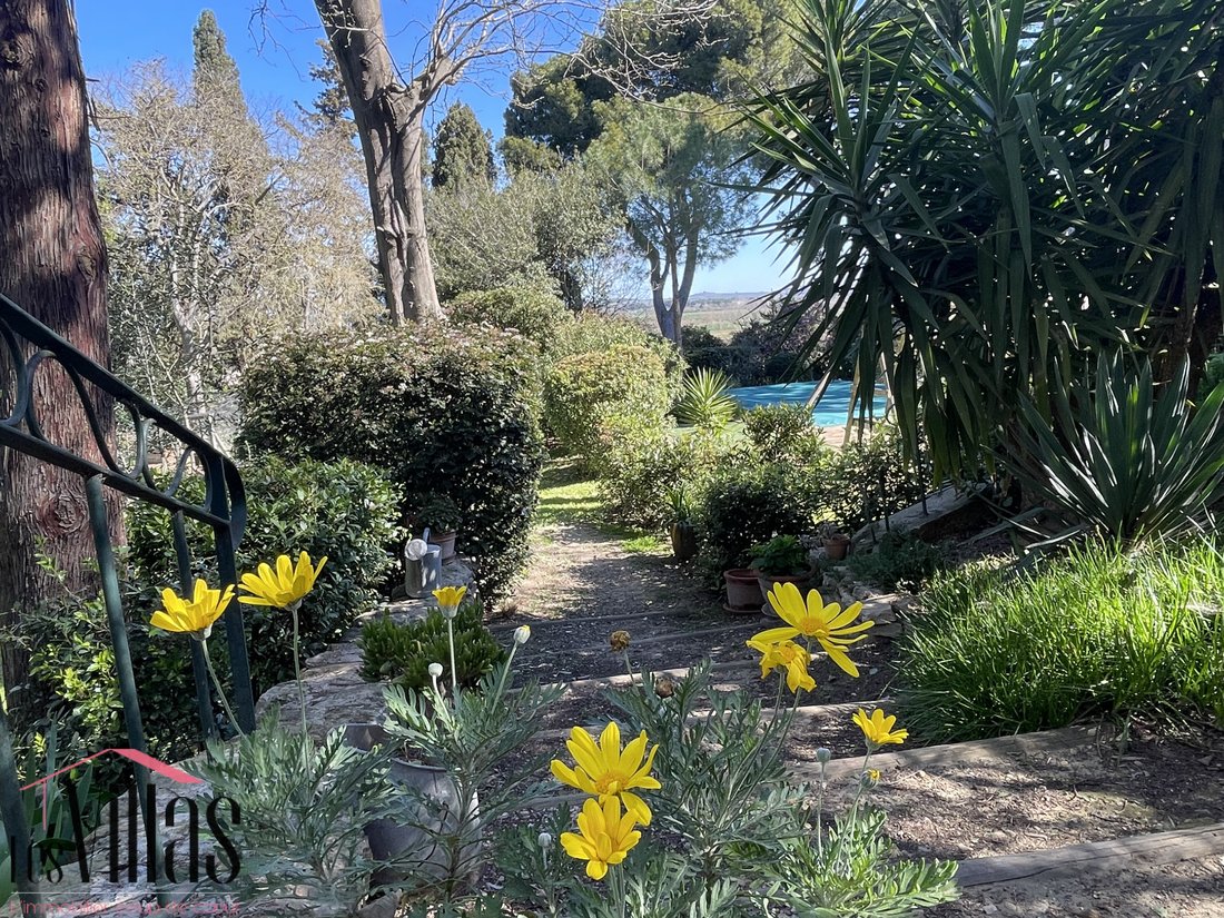 15 Minutes From Narbonne, Building With Open In Capestang, Occitanie ...