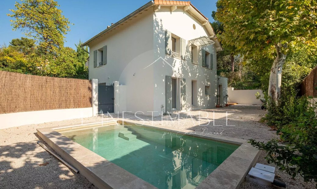 Aix En Provence In Aix En Provence, Provence Alpes Côte D'azur, France ...