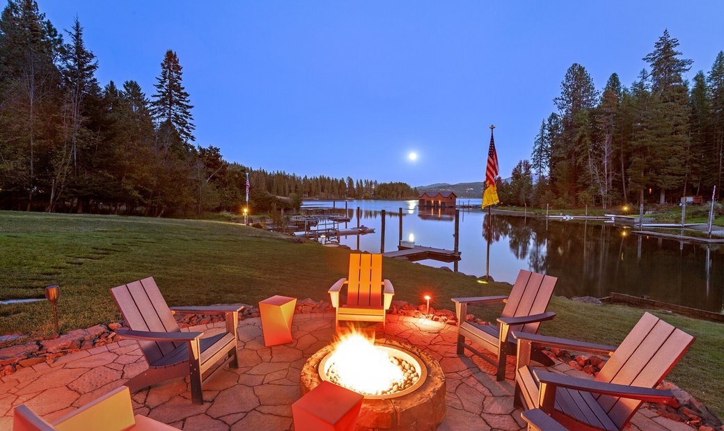 Everwell Bay Waterfront Beauty In Coeur D'alene, Idaho, United States ...