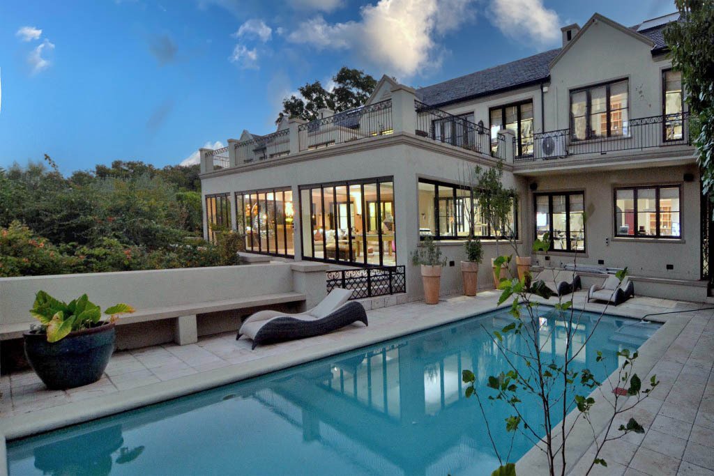 Magnificent Mansion In Millionaires Mile In Johannesburg, Gauteng ...