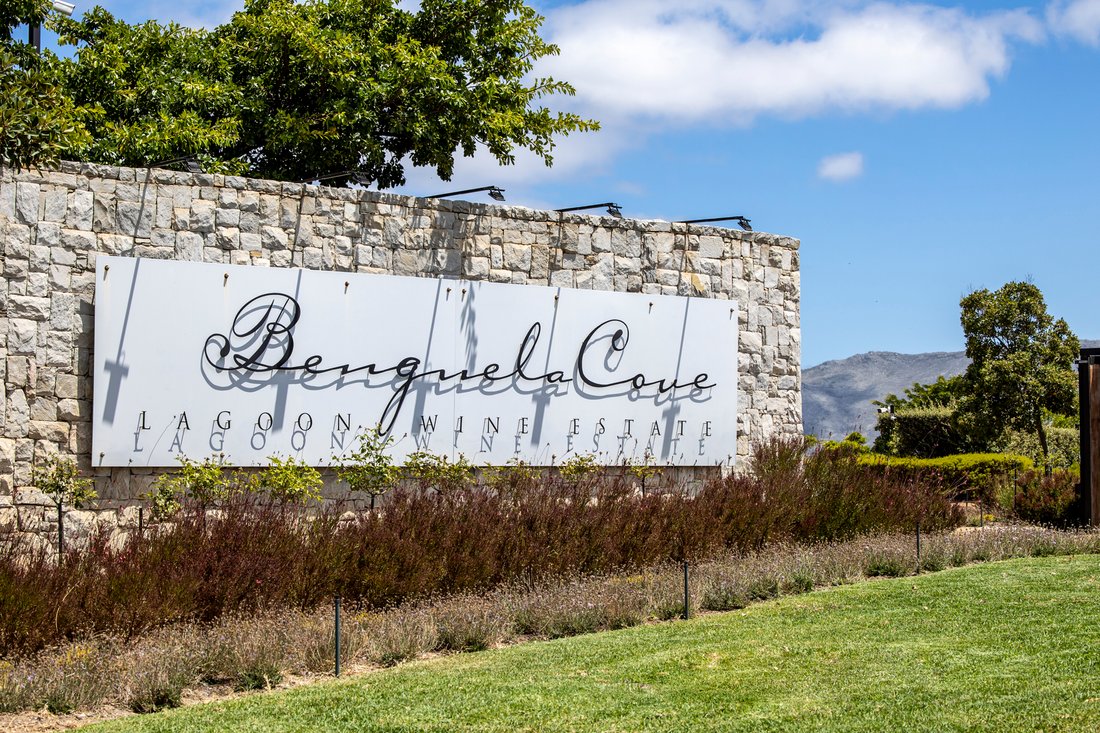 Build Your Dream Home In In Arabella Country Estate, Western Cape ...
