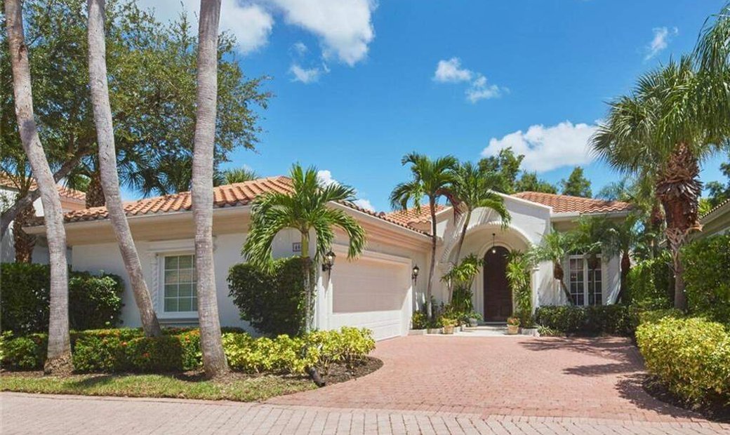 Exceptional Villa In Las Palmas At En Bonita Springs, Florida, Estados ...
