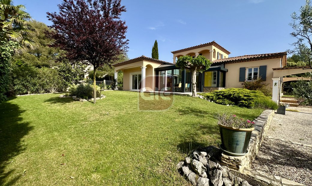 For Sale: 185 M2 Living Space On A 1500 M2 Plot In Guzargues, Occitanie ...