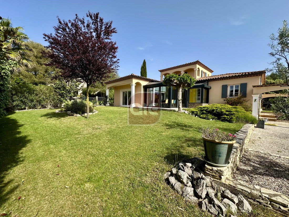 For Sale: 185 M2 Living Space On A 1500 M2 Plot In Guzargues, Occitanie ...