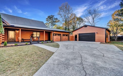 Real Estate Listings by Maximum One Community Realtors - Emerson ...