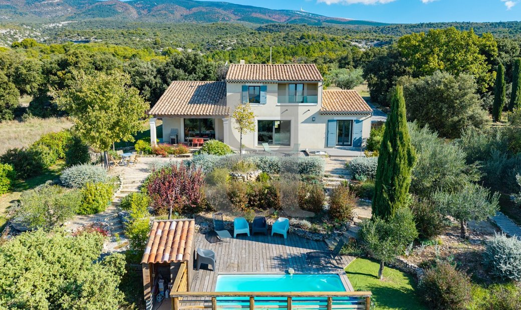 Bedoin Region Dans Bédoin, Provence Alpes Côte D'azur, France à Vendre ...
