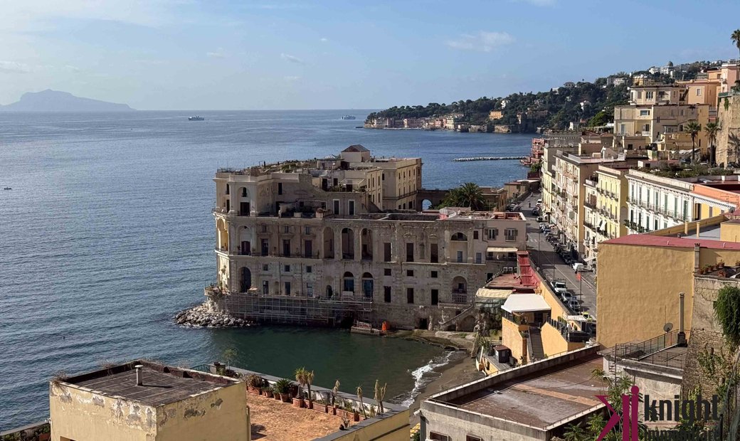 Via Posillipo Parco Sereno In Neapel, Kampanien, Italien Zu Verkaufen ...