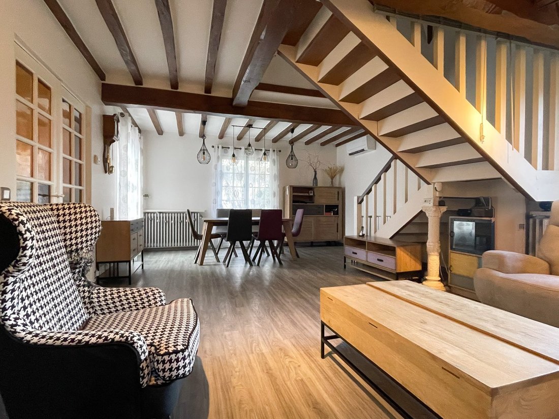 Maison Traditionnelle à Vendre, Dans Villebon Sur Yvette, île De France ...