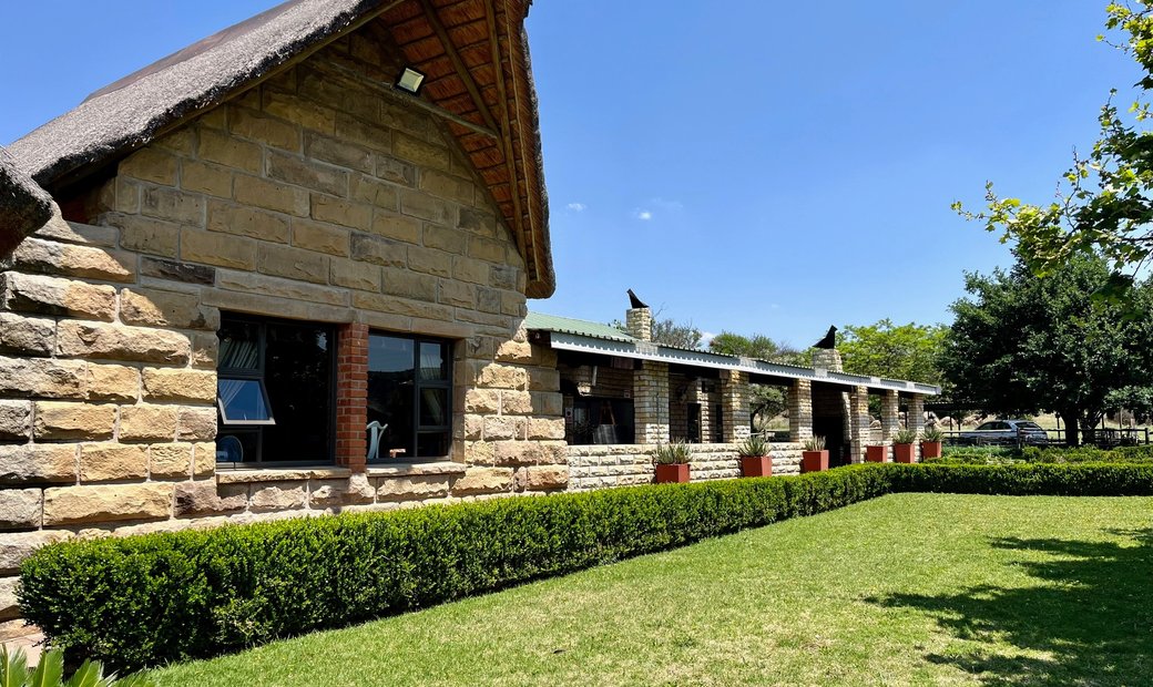 Farm, Lodge & Function Venue For Sale — In Paul Roux, Free State, South ...
