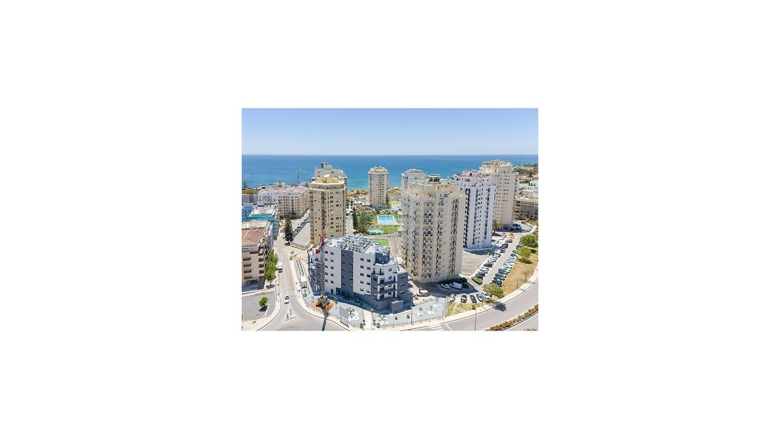 Appartements Modernes à Vendre à Dans Armação De Pêra, Algarve ...