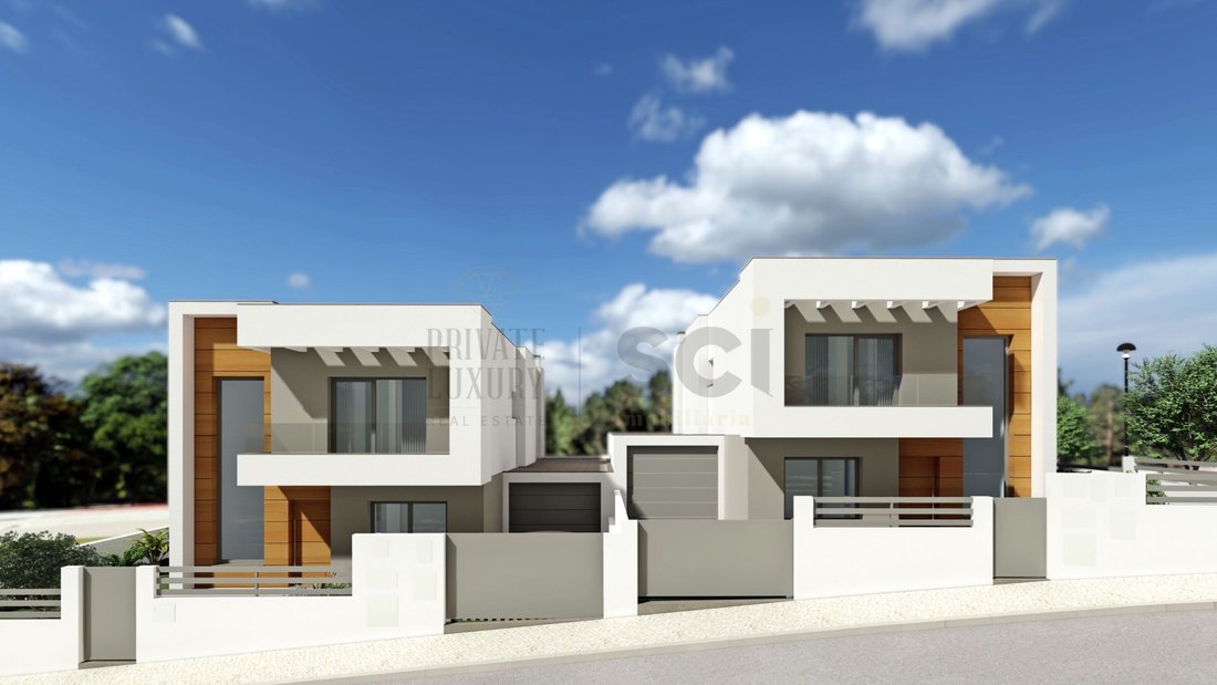 Casa Nueva De En Charneca De Caparica Y Sobreda, Setúbal Municipality ...