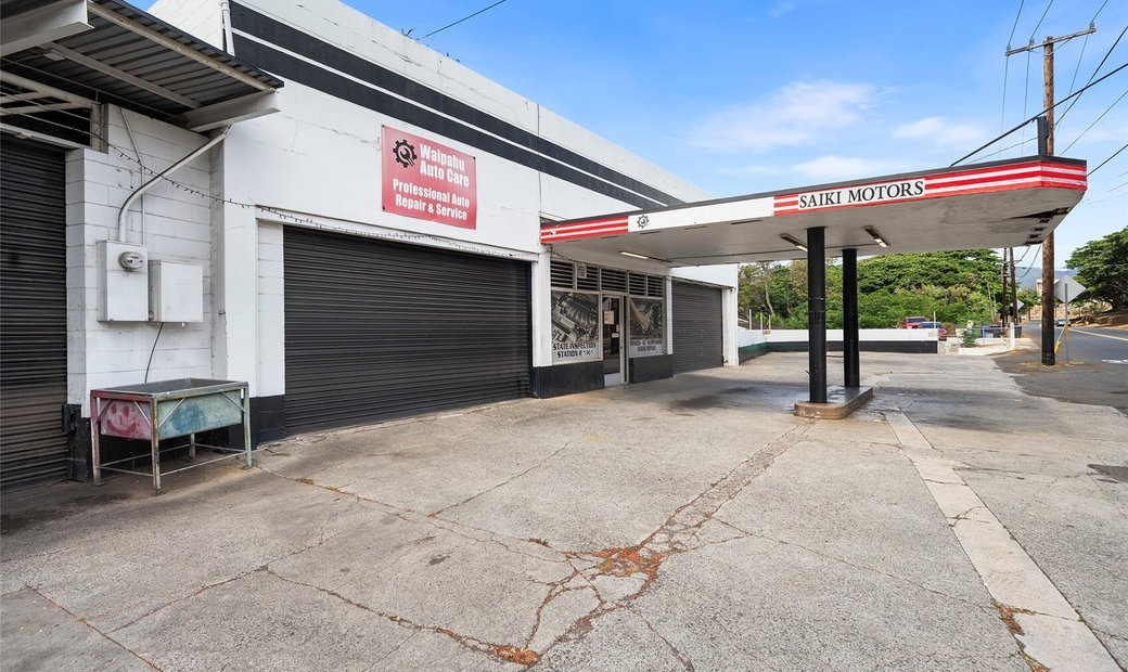 Excellent Owner/User Or Investment In Waipahu, Hawaii, United States ...