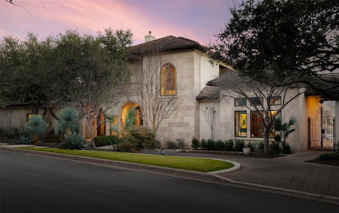 Breathtaking Custom Estate In Westview In Austin, Texas, United States ...