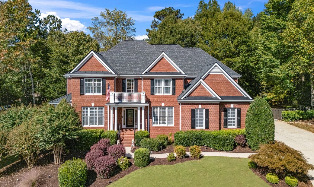 Resort Style Living Near Avalon And Halcyon In Milton, Georgia, United ...