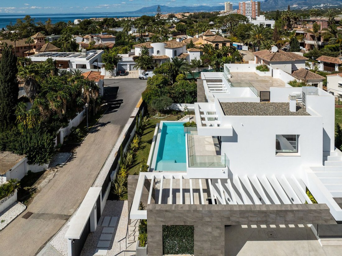 Marbesa Detached House In Elviria Cabopino, Marbella, Spain For Sale ...