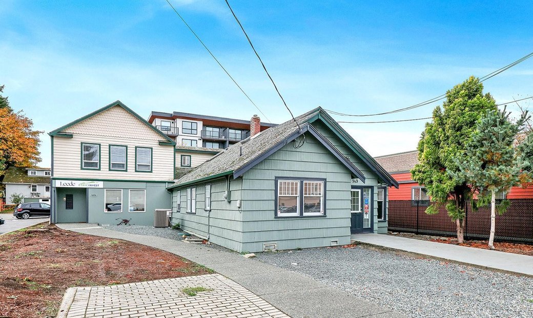 An Opportunity To Invest, Live, & Work In Courtenay, British Columbia ...