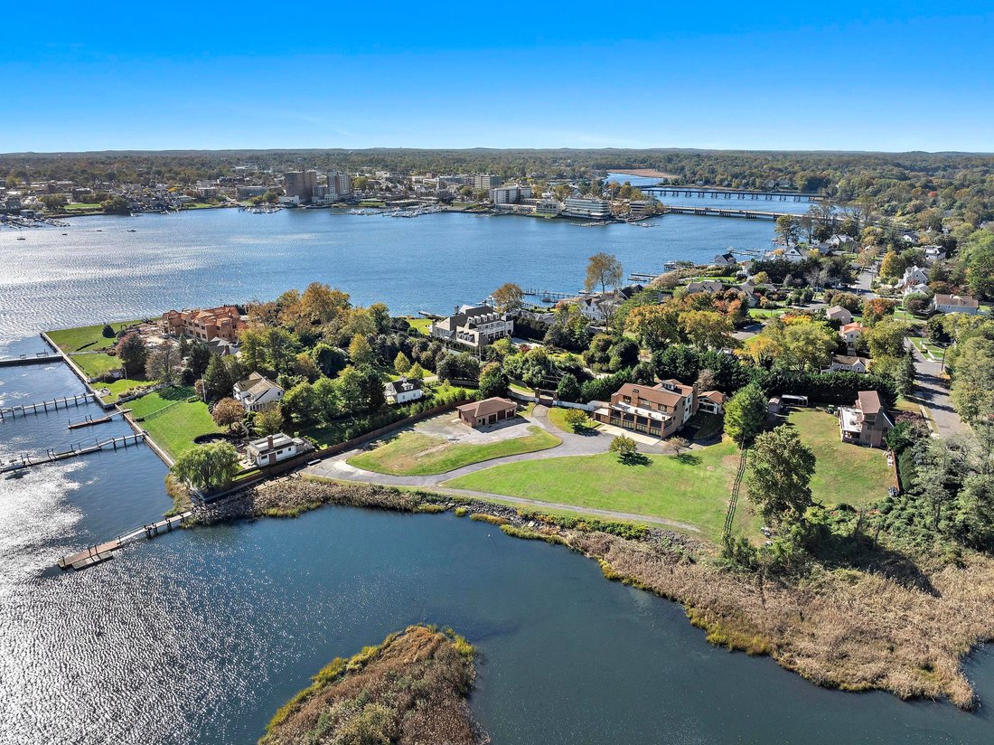 6 Bedrooms Single Family Detached In Red Bank, New Jersey, United ...