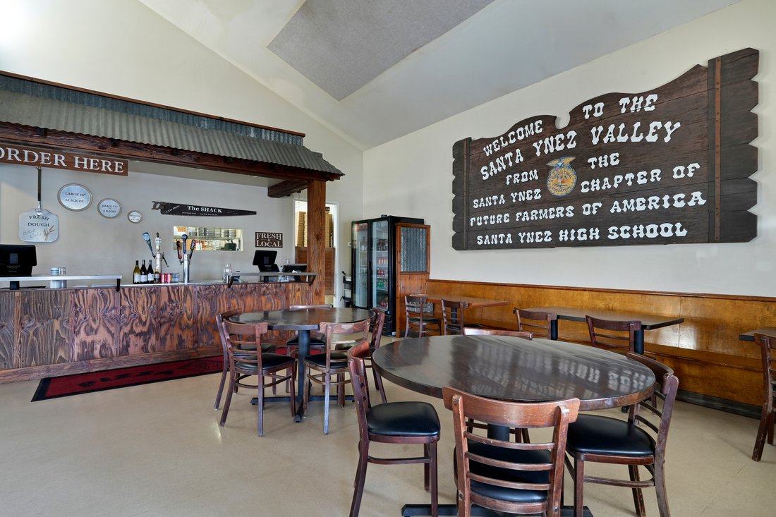 Carson Square In Santa Ynez, Kalifornien, Vereinigte Staaten Zu ...