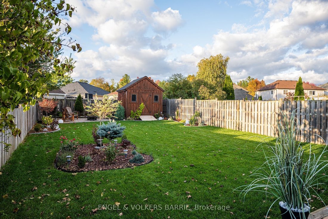 Résidence Essa Dans Angus, Ontario, Canada à Vendre (16493032)