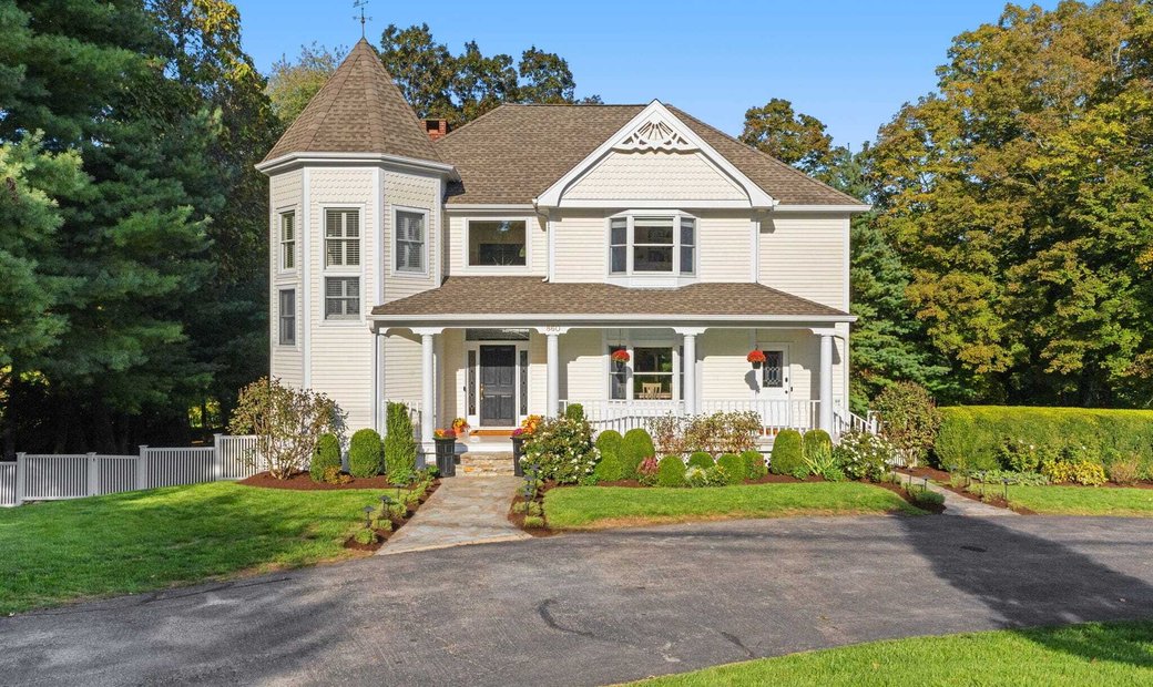 Classic Colonial In New Canaan En New Canaan, Connecticut, Estados ...