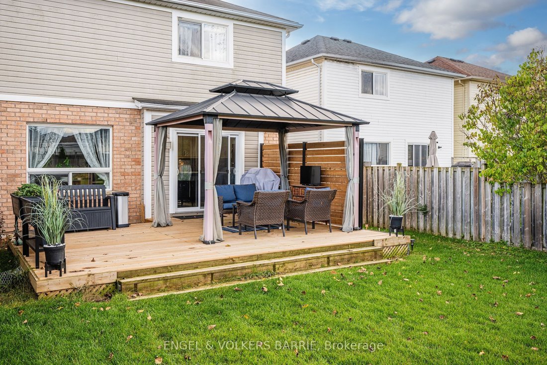 Résidence Essa Dans Angus, Ontario, Canada à Vendre (16493032)