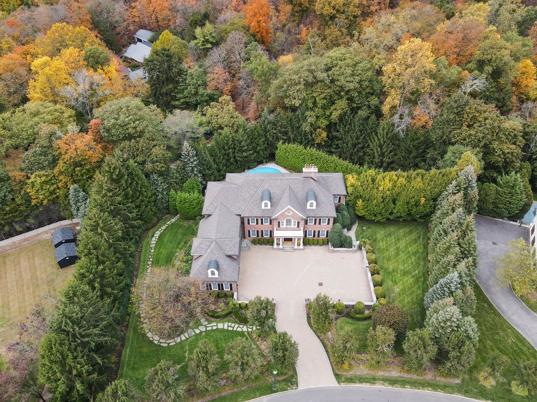 3 Brook View Lane In Rye, New York, United States For Sale (16486967)
