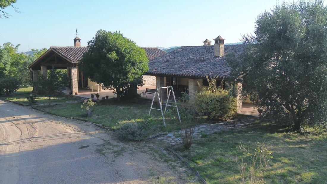 Umbria Todi Stone Farmhouse With Land In Todi, Umbria, Italy For Sale ...