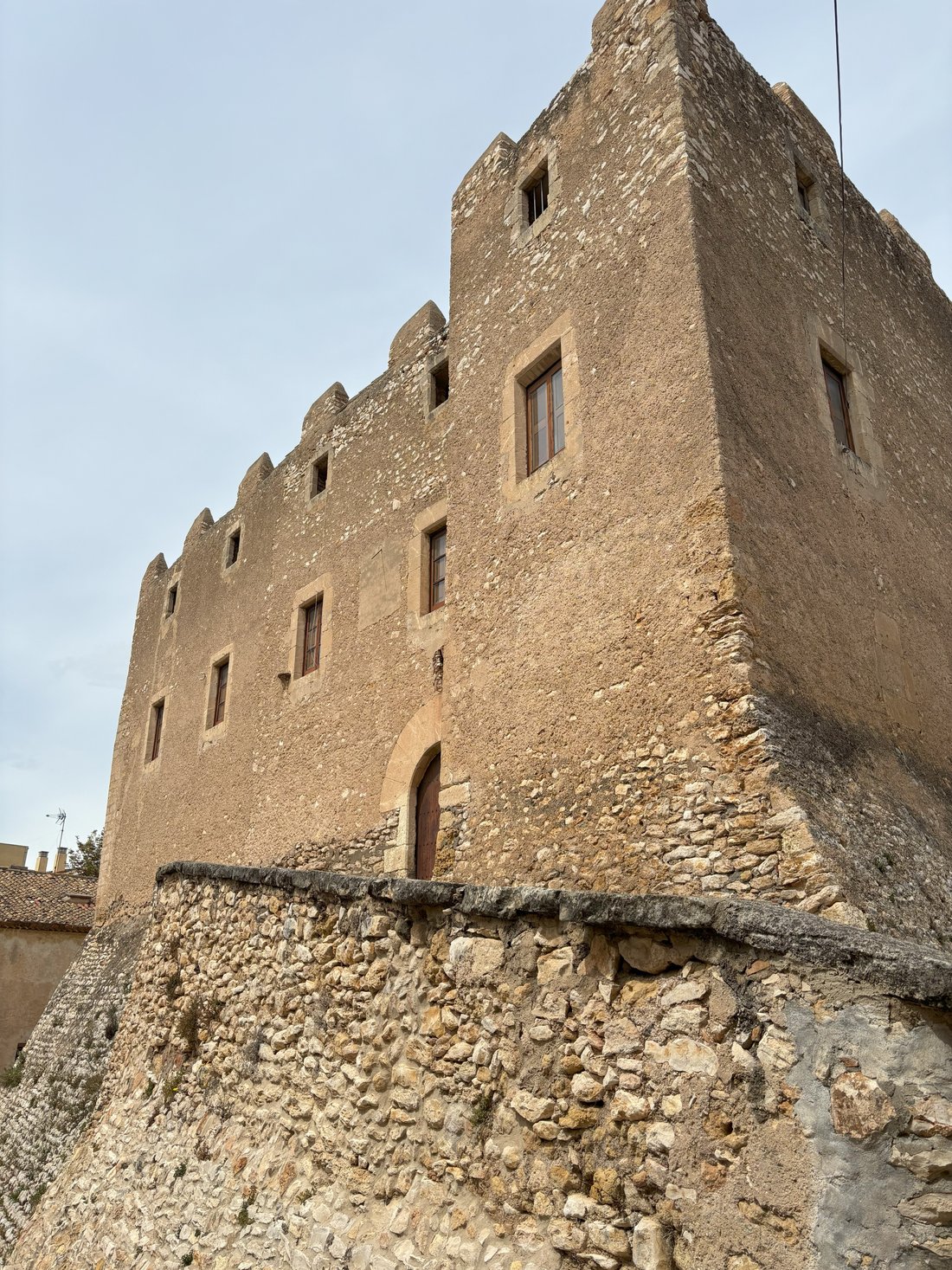 Medieval Castle With Sea Views South Of Barcelona In Creixell ...