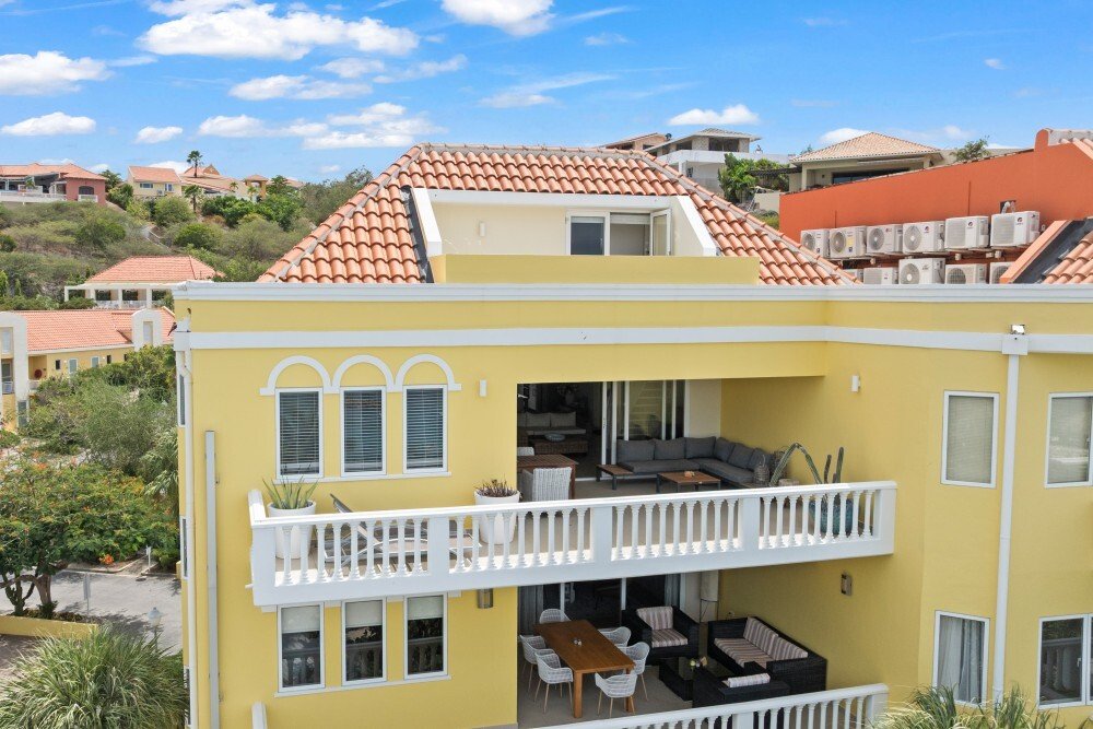 Blue Bay — Spektakuläres Penthouse Direkt In Sint Michiel, Curaçao ...