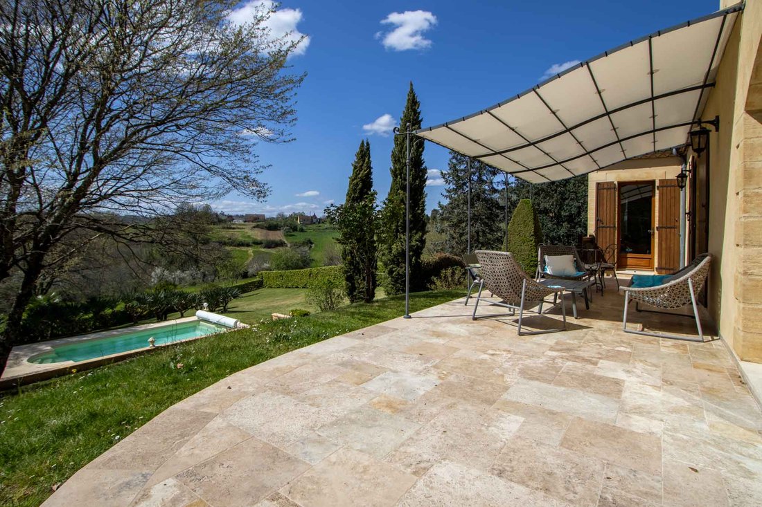 12 Km From The Center Of Sarlat – En Sarlat La Canéda, Nueva Aquitania ...