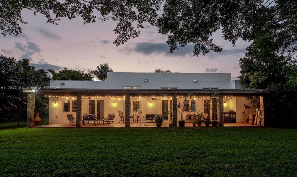 Ranch In Miami In Miami, Florida, United States For Sale (16500200)