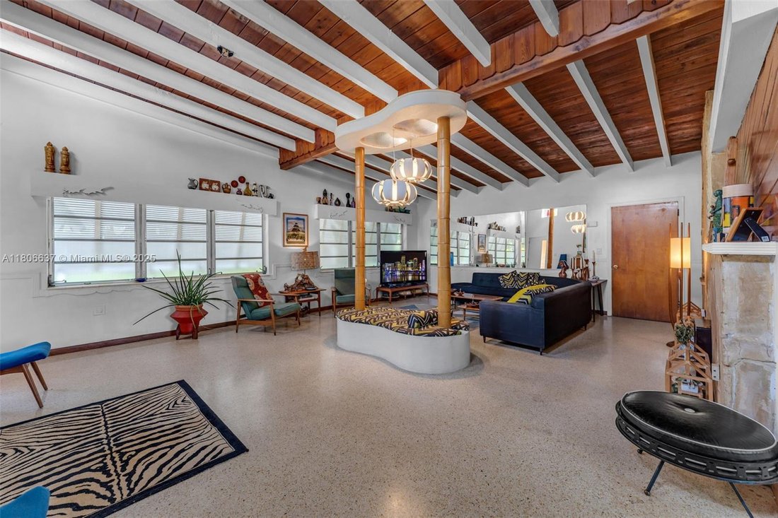 Ranch In Miami In Miami, Florida, United States For Sale (16500526)