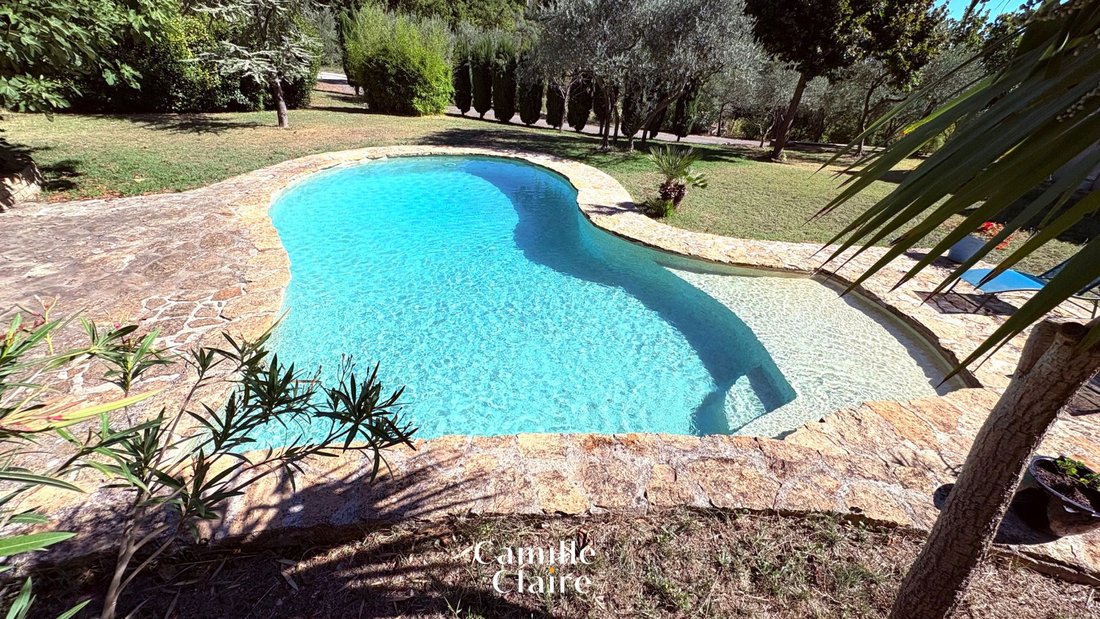 Sale Of T4 House With Garage And Pool In The Mimet / En Mimet, France ...
