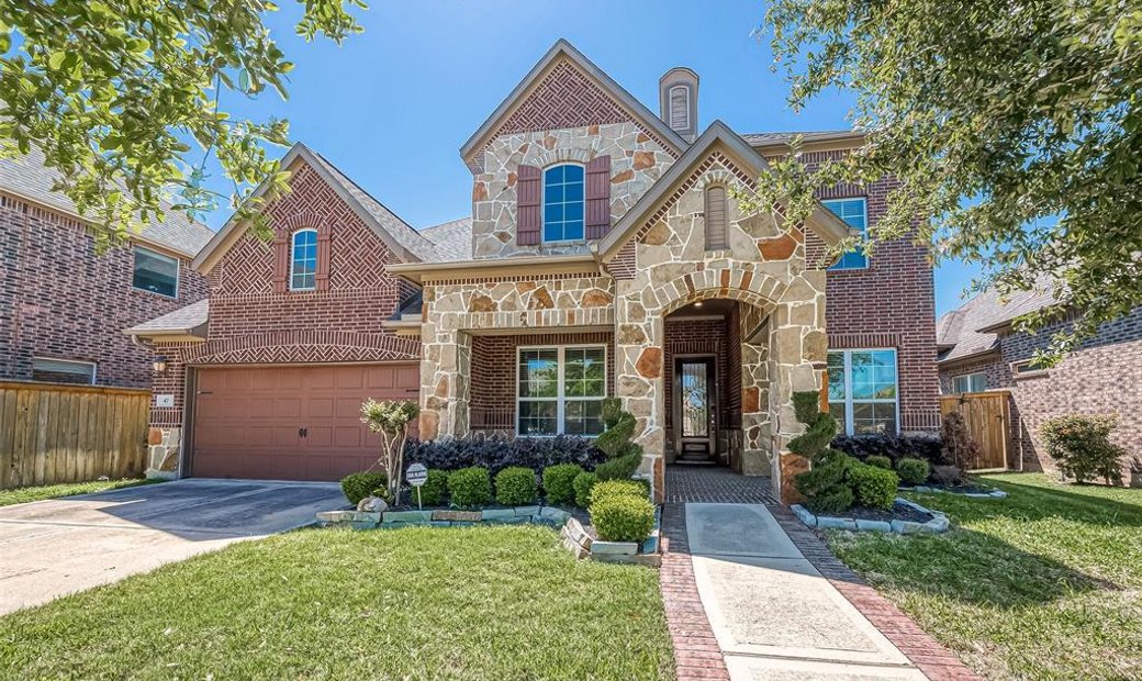 Single Family Residence In Sugar Land In Sugar Land, Texas, United ...