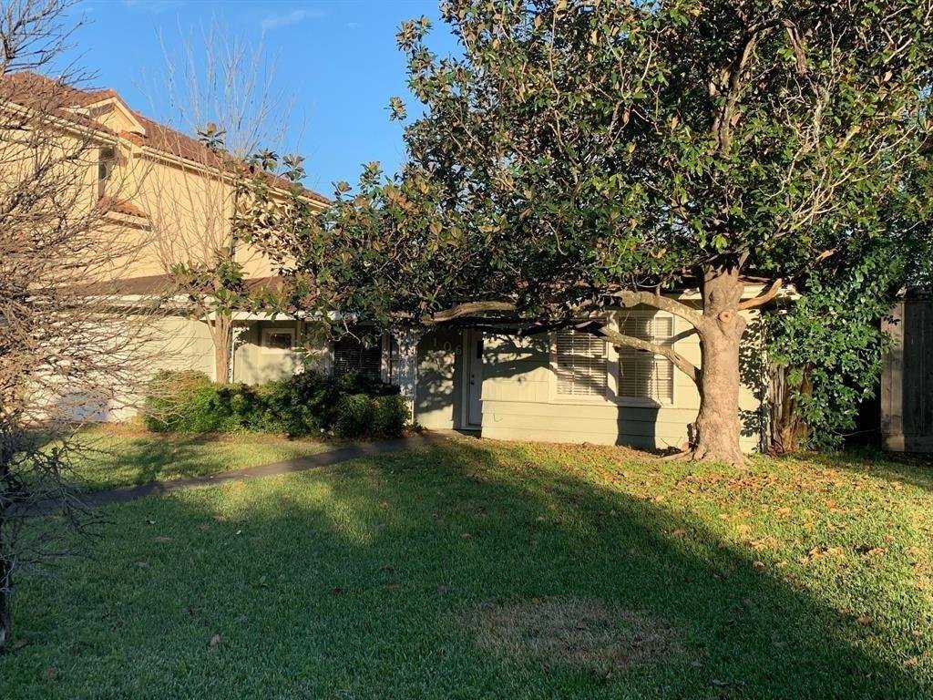 Single Family Residence In Bellaire In Bellaire, Texas, United States ...