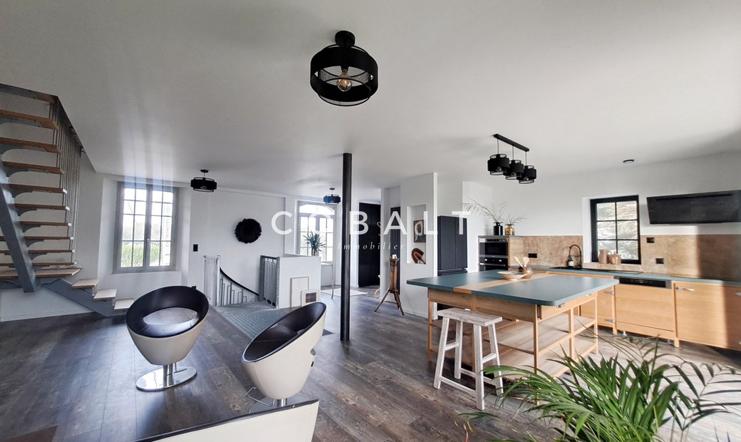 Renovated House 124 M² In Batz Sur Mer, Pays De La Loire, France For ...