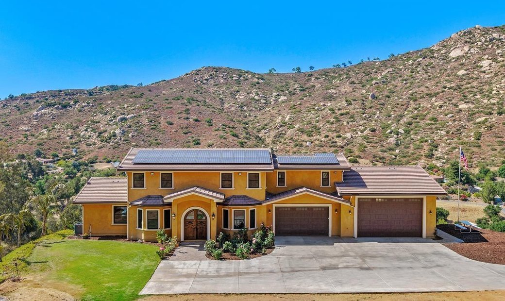 Single Family Residence In Poway In Poway, California, United States ...