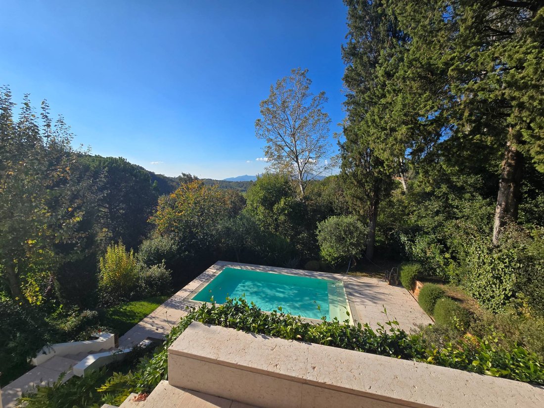 Bellissima Villetta In Marti, Montopoli In Val D'arno, Tuscany, Italy ...